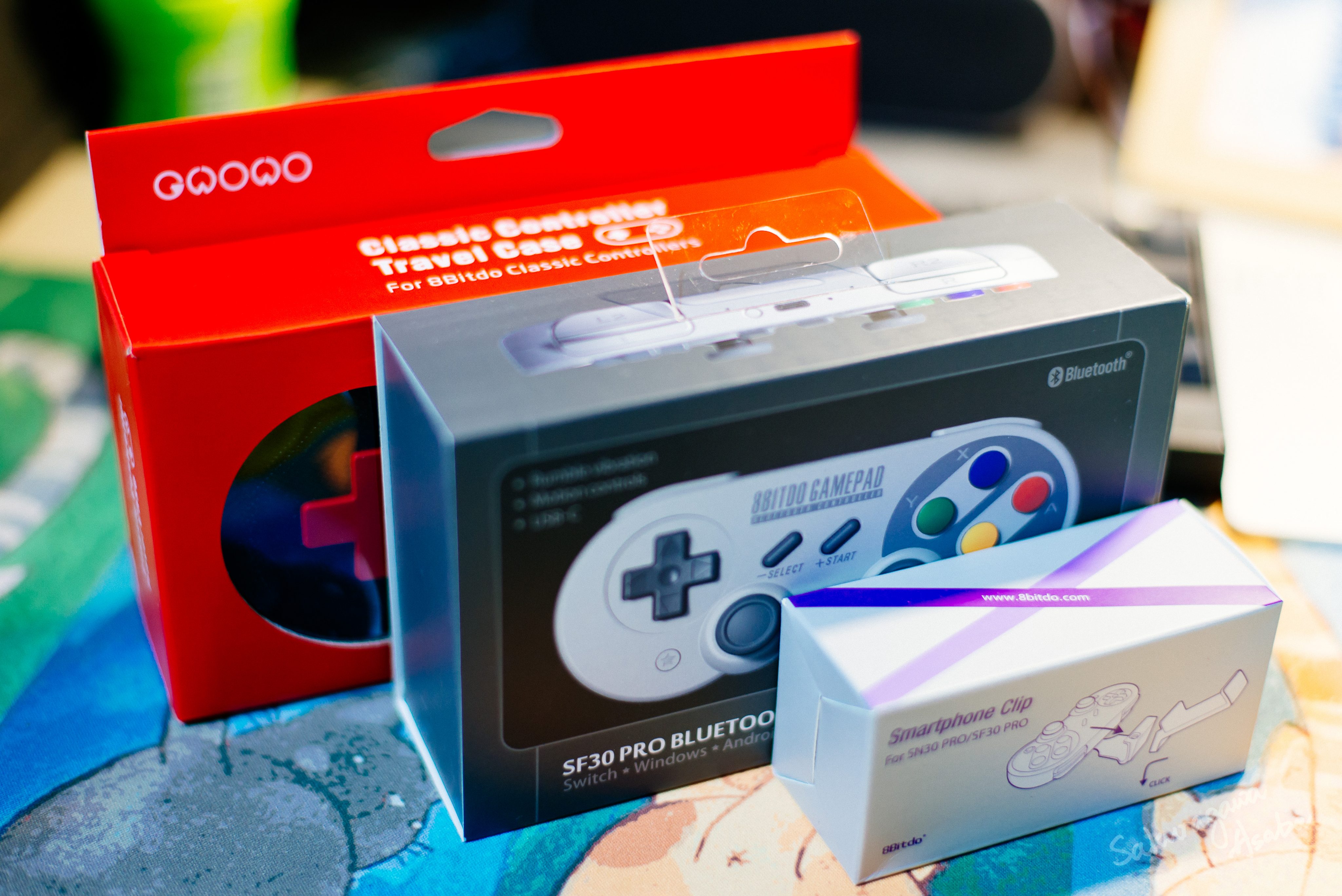 八位堂 8BitDo SF30 Pro (SN30 Pro) 手把開箱與動手玩